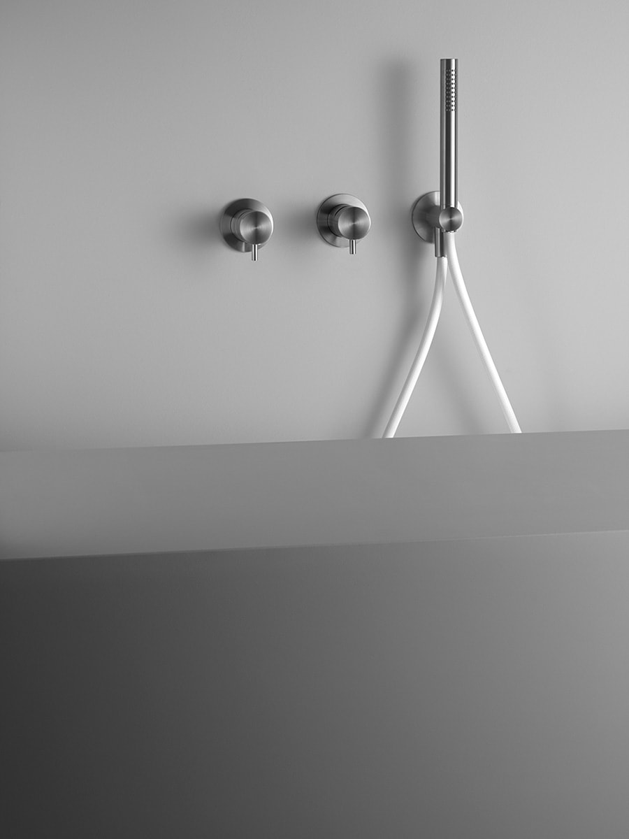 Source 13 68 00 | Bathroom QuadroDesign